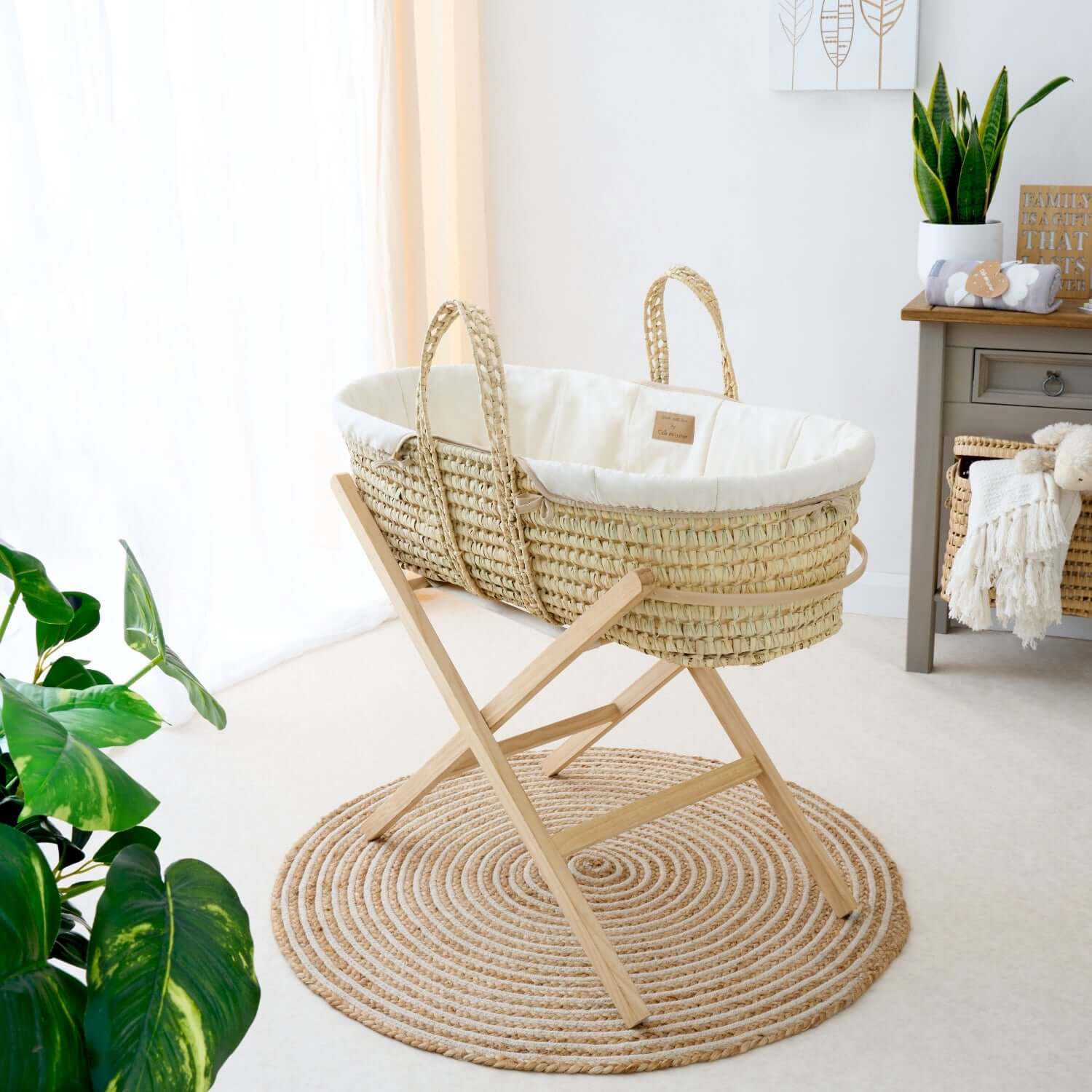 Organic Moses Basket Dressing | Moses Basket Bedding | Nursery Linen ...